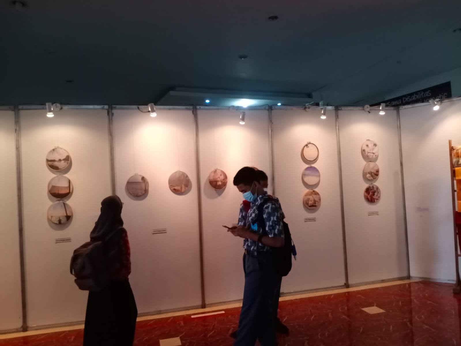 malang-post.com - Nova Ruth Pamerkan Perjalanan Kapal Layar Arka Kinari ...