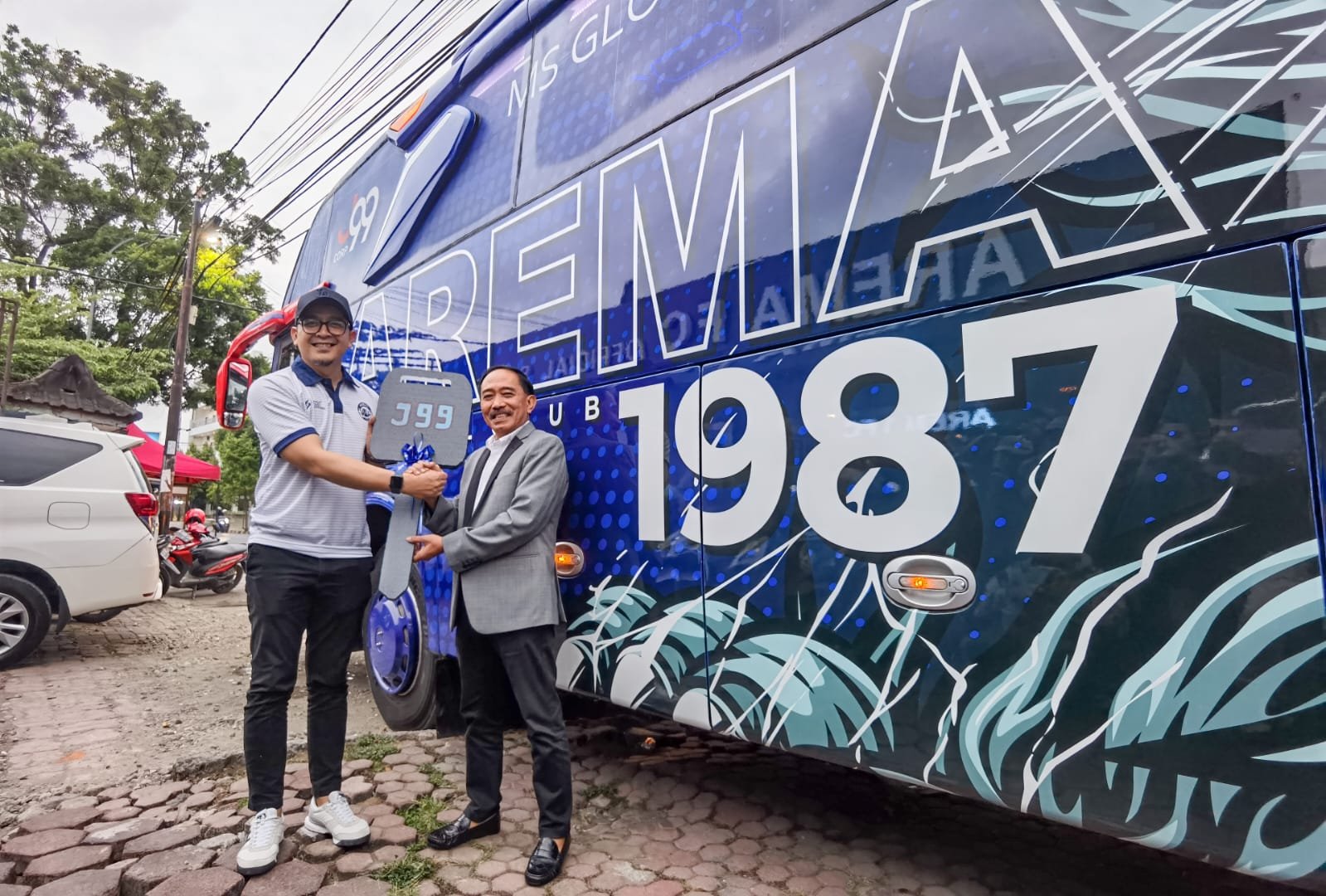 malang-post.com - Arema FC Punya Manajer Bisnis Baru. Pengalamannya ... malang-post.com - Arema FC Punya Manajer Bisnis Baru. Pengalamannya ...