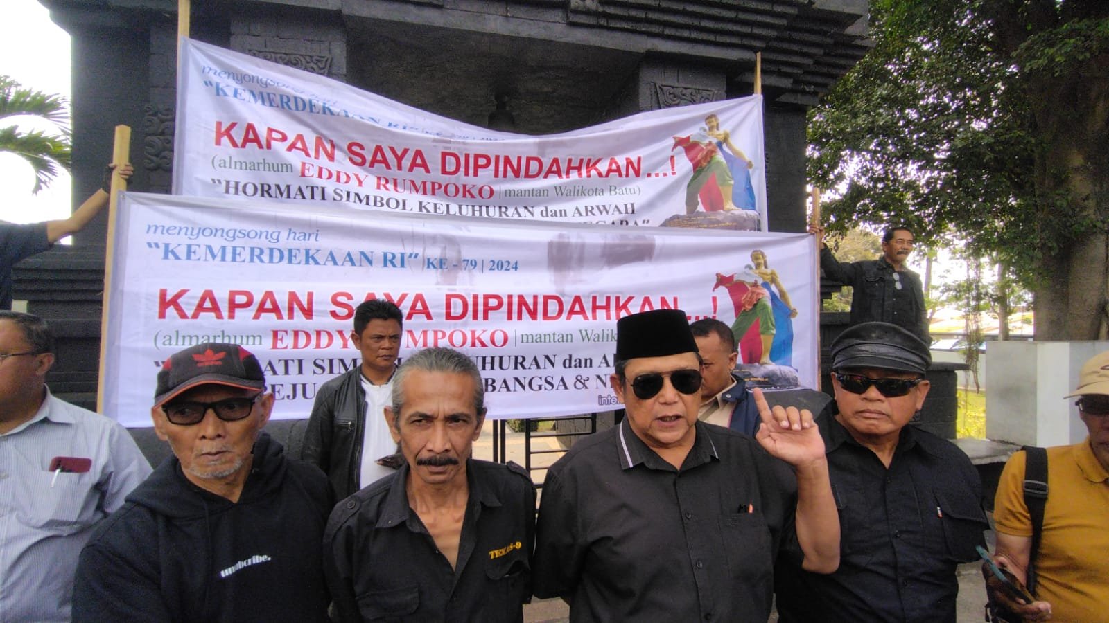 malang-post.com - Jenazah Eddy Rumpoko Tak Segera Dipindahkan, Forum ...