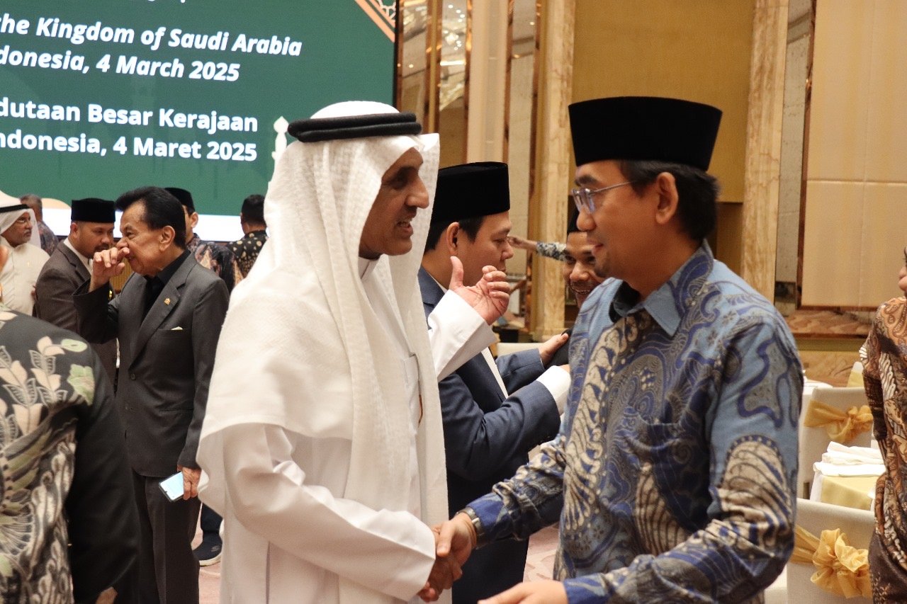 malang-post.com - Duta Besar Arab Saudi Undang Rektor UB Iftar Bersama