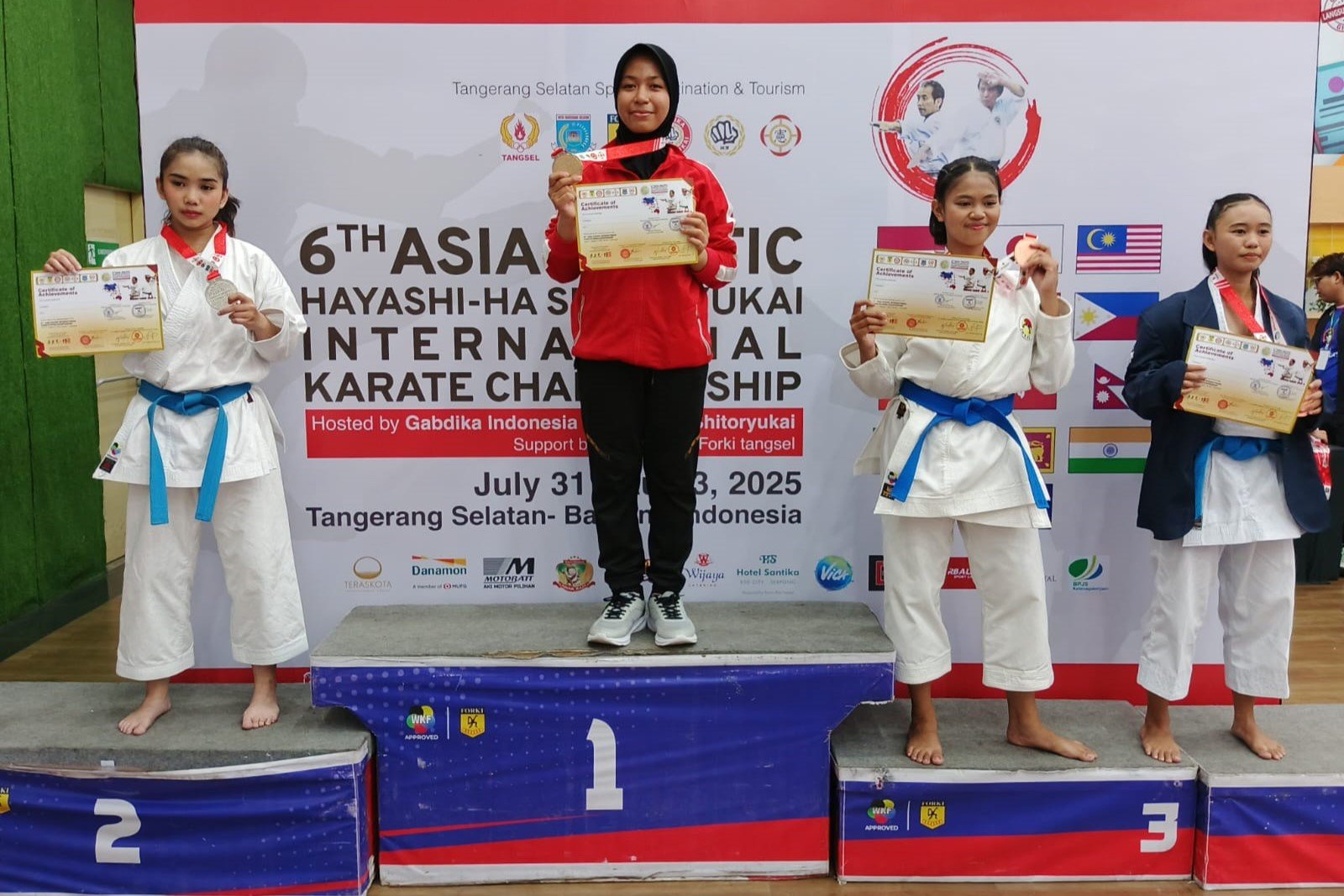 malang-post.com - Karateka Malang Raih Sembilan Medali di Kejuaraan ...