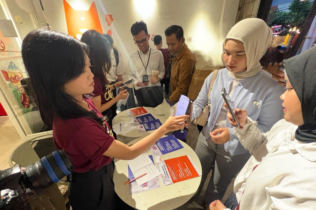 malang-post.com - BI Malang Kenalkan QRIS Tap Lewat QRIS Tap Experience