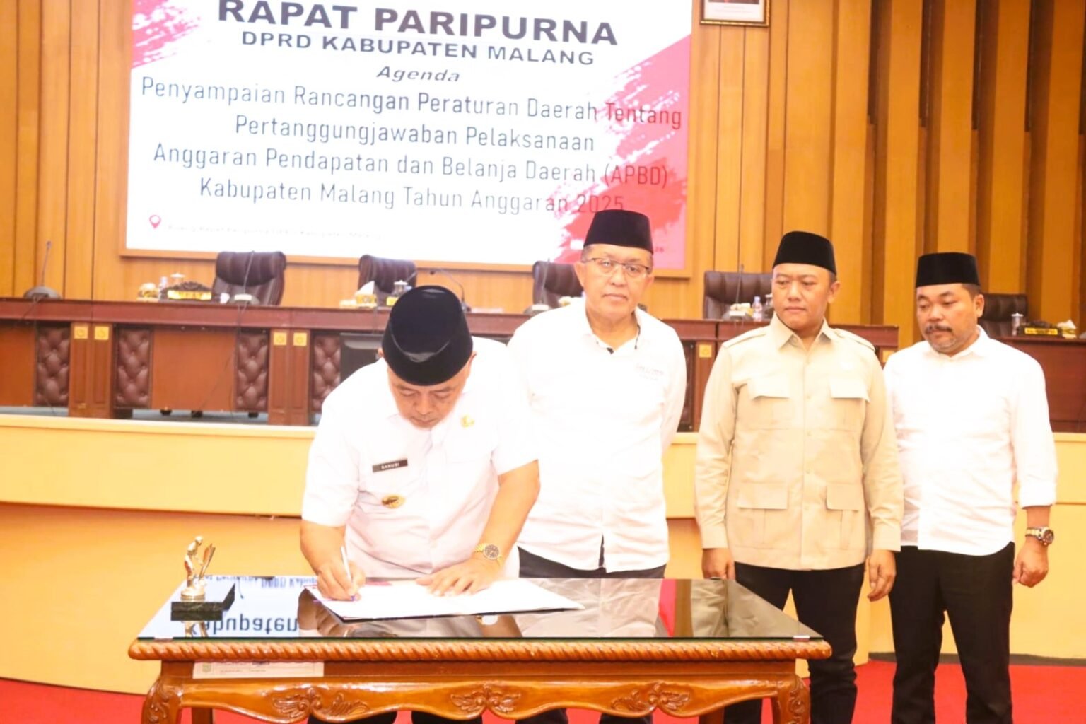 malang-post.com - Pertamina Patra Niaga Resmi Naikkan Harga Pertamax ...