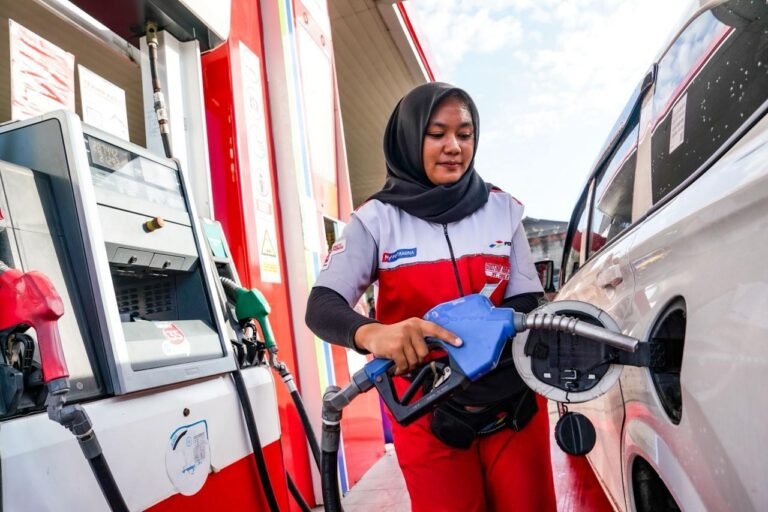 malang-post.com - Pertamina Patra Niaga Resmi Naikkan Harga Pertamax ...